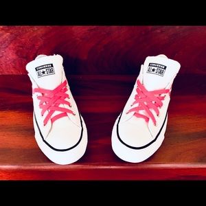 Converse | Shoes | Kiss Lips Converse Sneaker | Poshmark